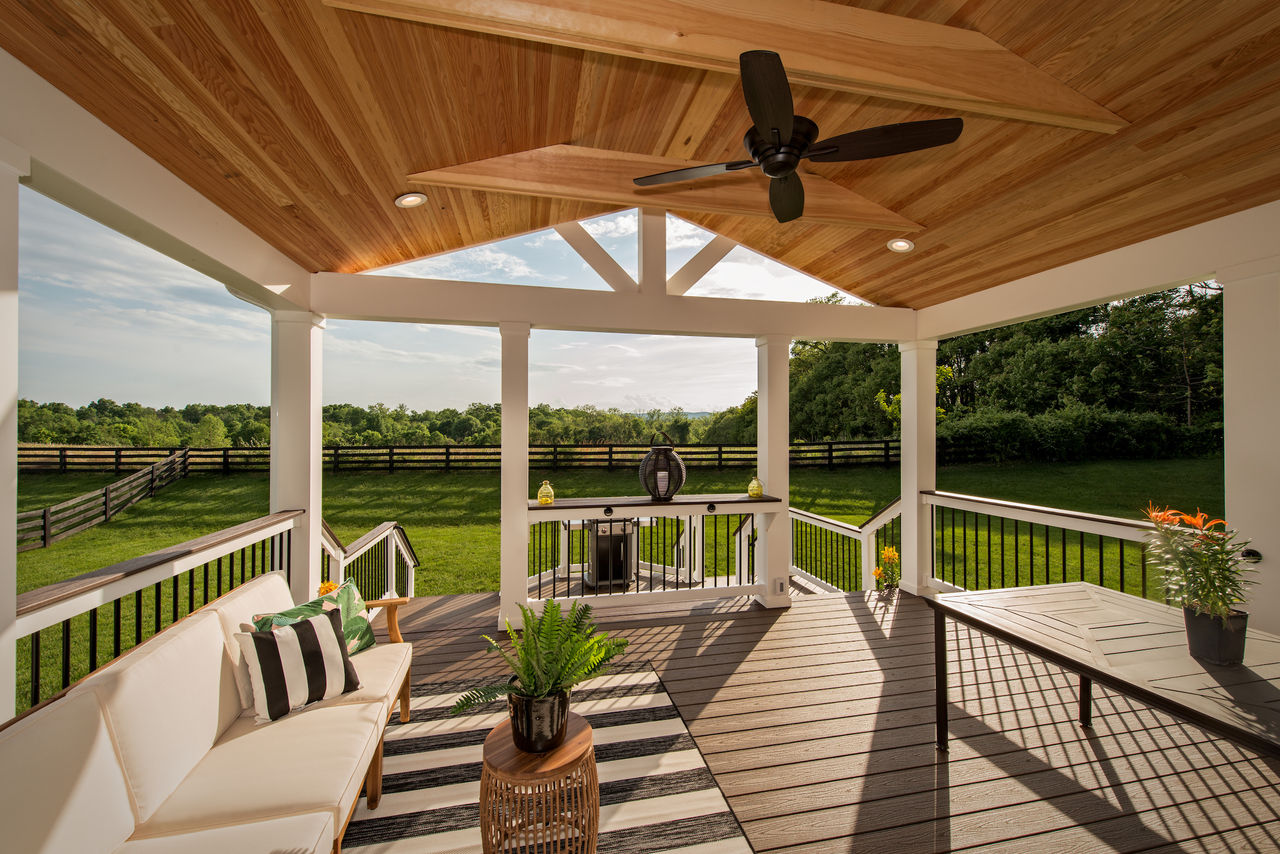 16 Backyard Deck & Patio Design Ideas | Trex | Trex