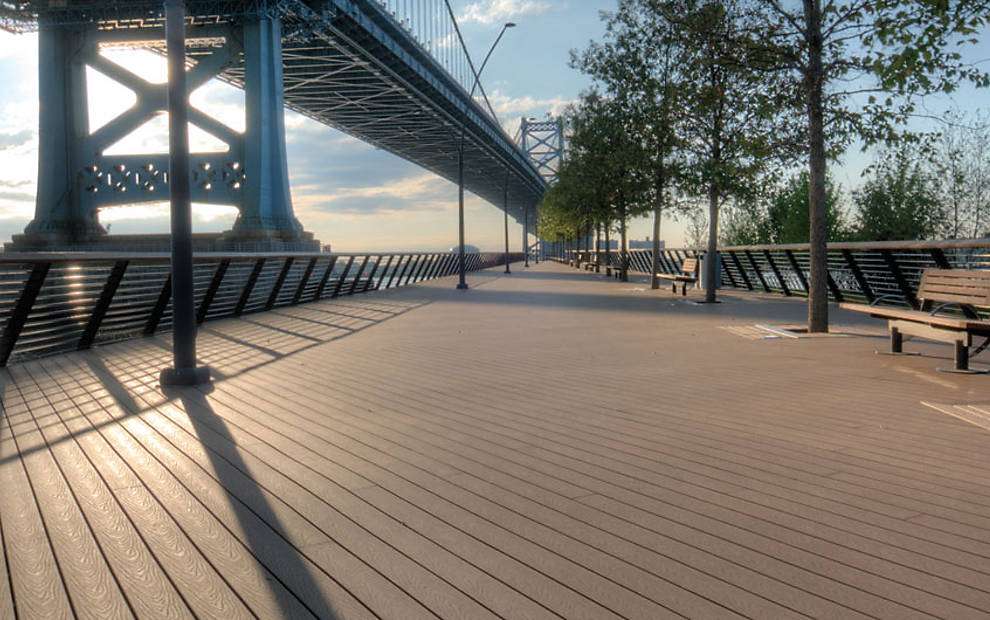 Walk This Way: Durable Trex Composite Decking Is Smart Choice For Bridges and Walkways | Trex
