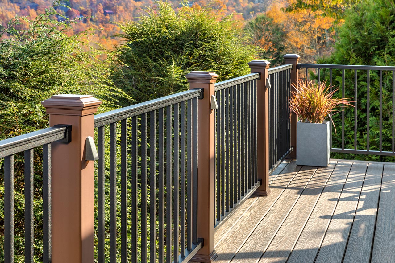 How Trex Makes DIY Deck Railing Easy | Trex | Trex