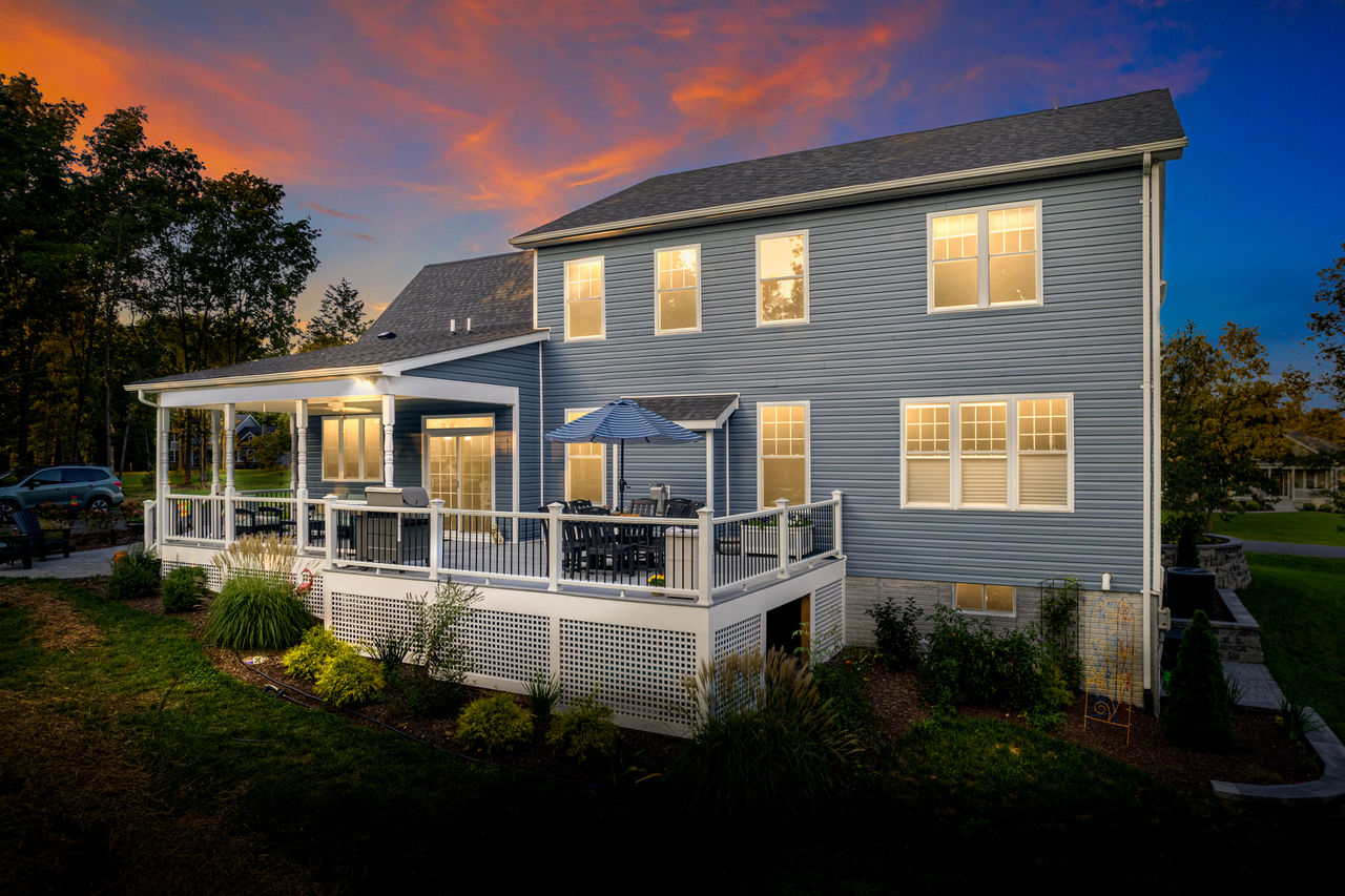 The Everyday Vacation Home with the Berson Family | Trex