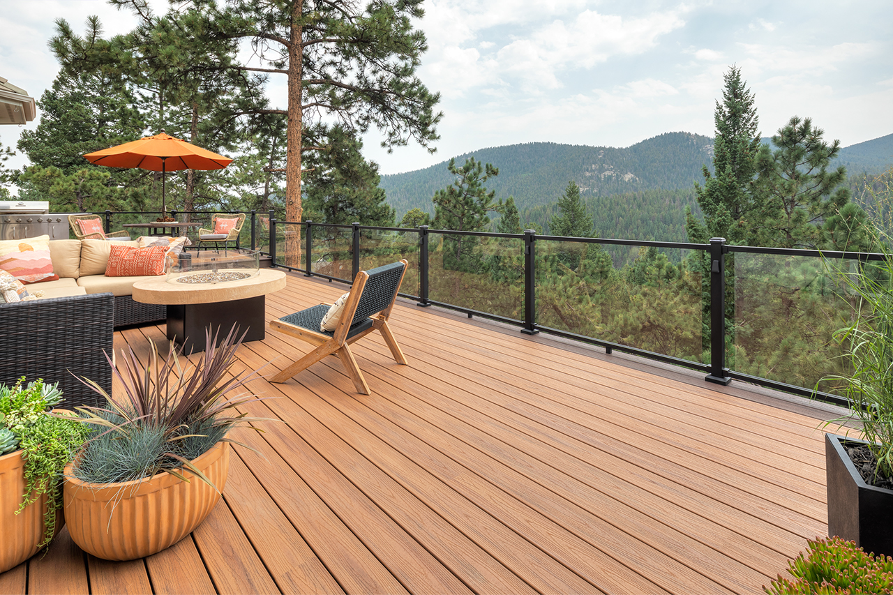 How to Choose the Right Deck Railing | Trex* | Trex
