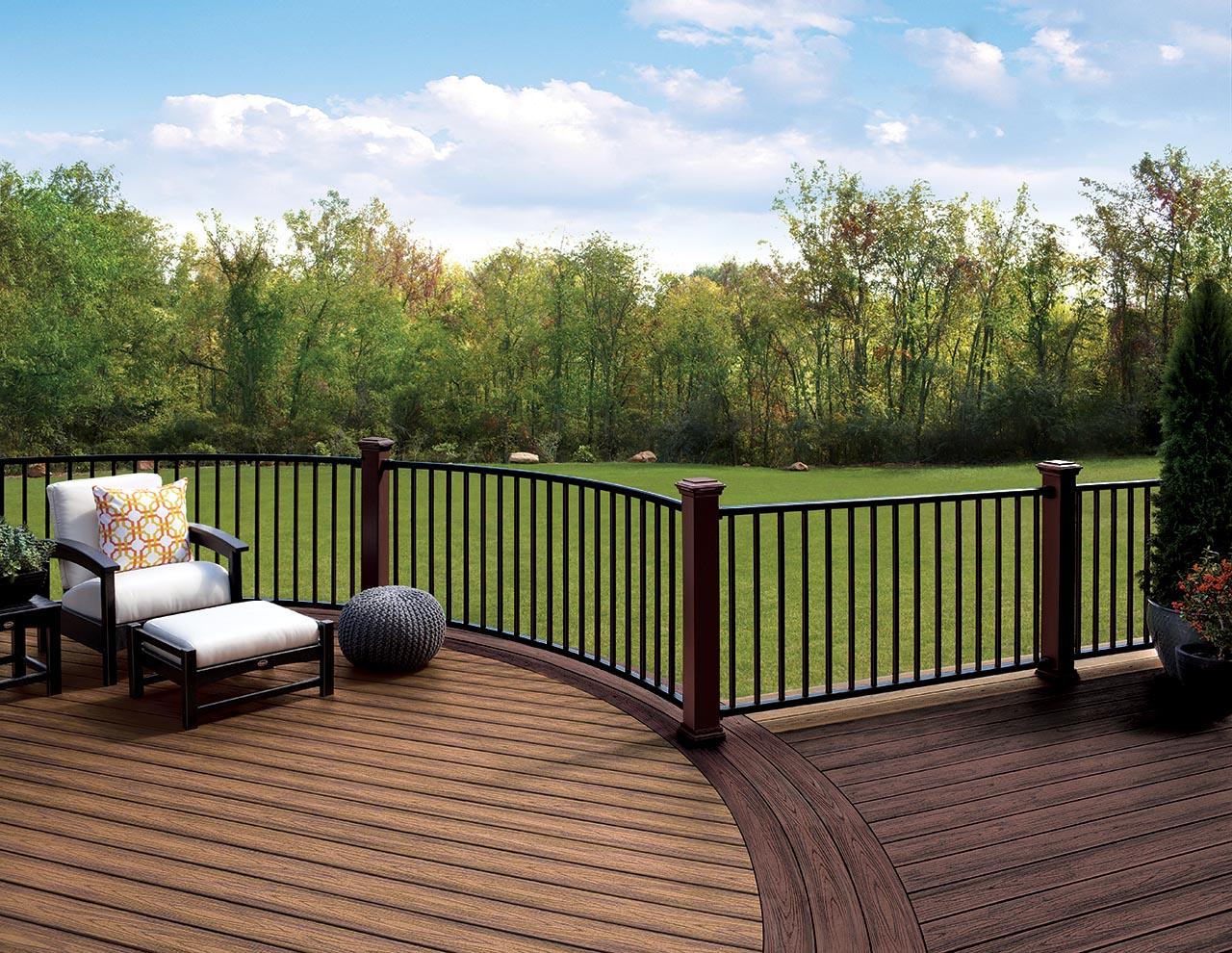 How to Choose the Right Deck Railing | Trex* | Trex