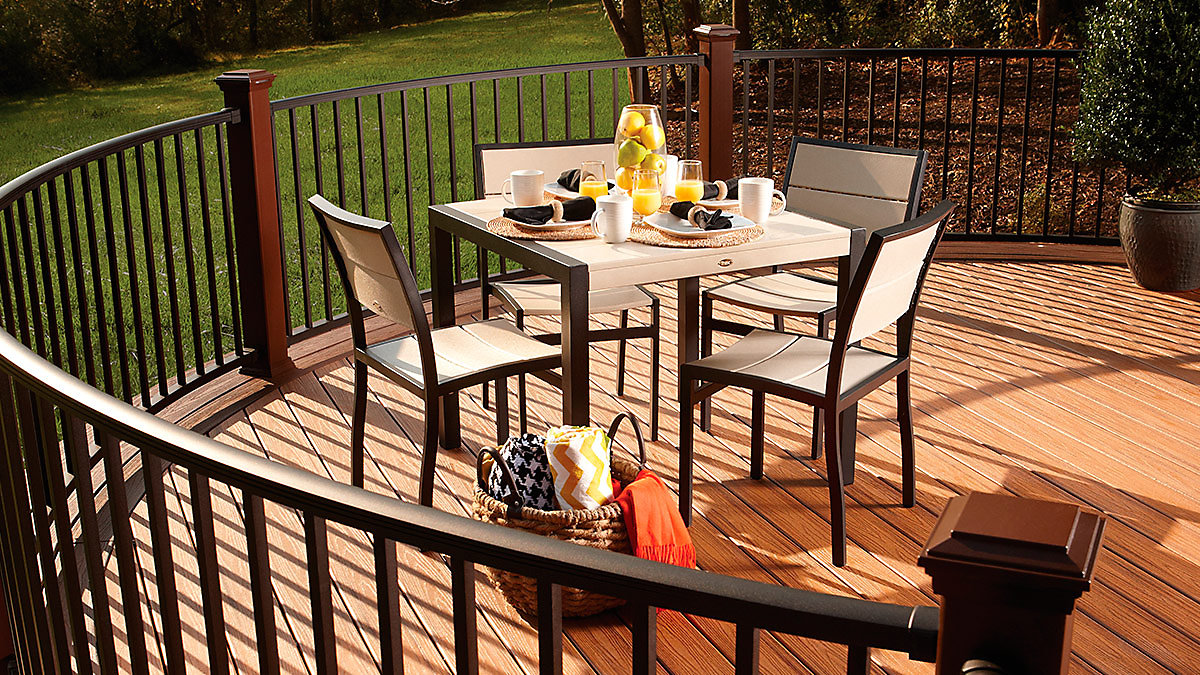 Deck Must-Have Features for an Incredible Deck | Trex